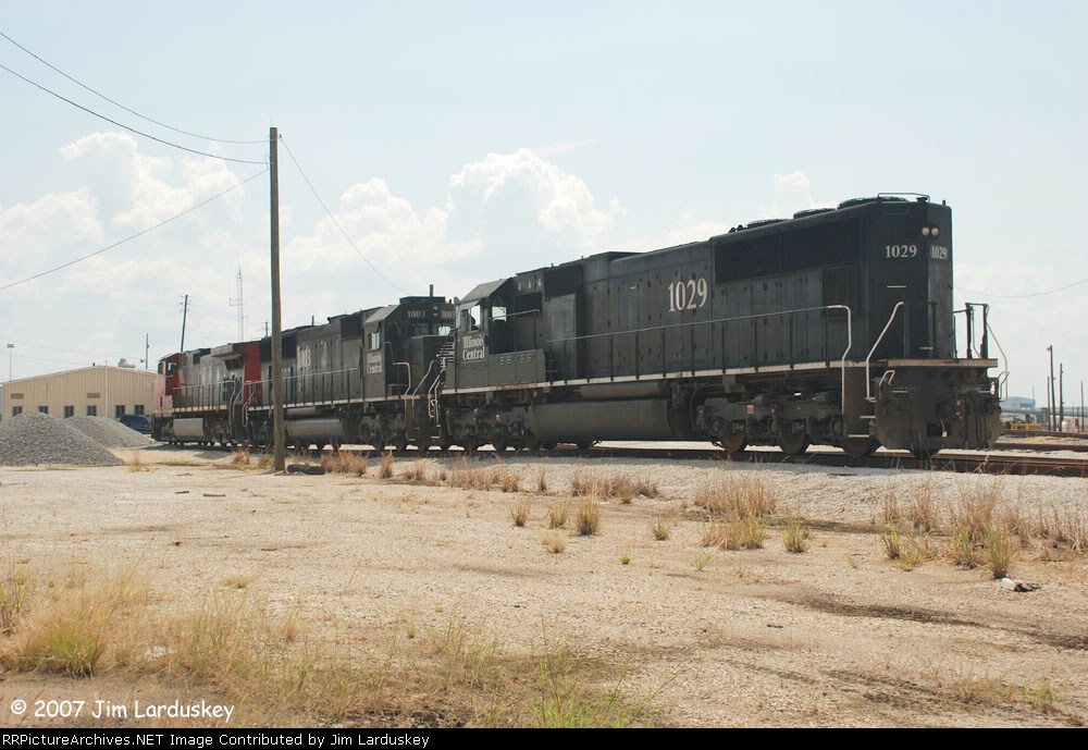 IC 1003 & 1029 are the rest of the CN road power
